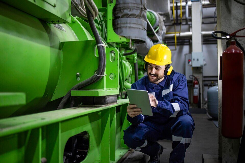 In-crew.app - Best Issues Tracker for Industrial Teams